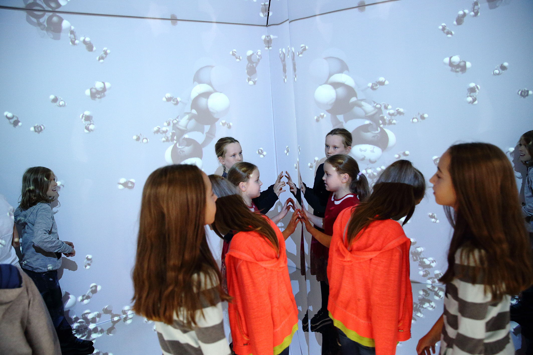 Plastic - Hands on EXHIBITION for kids - Children's Museum Vienna